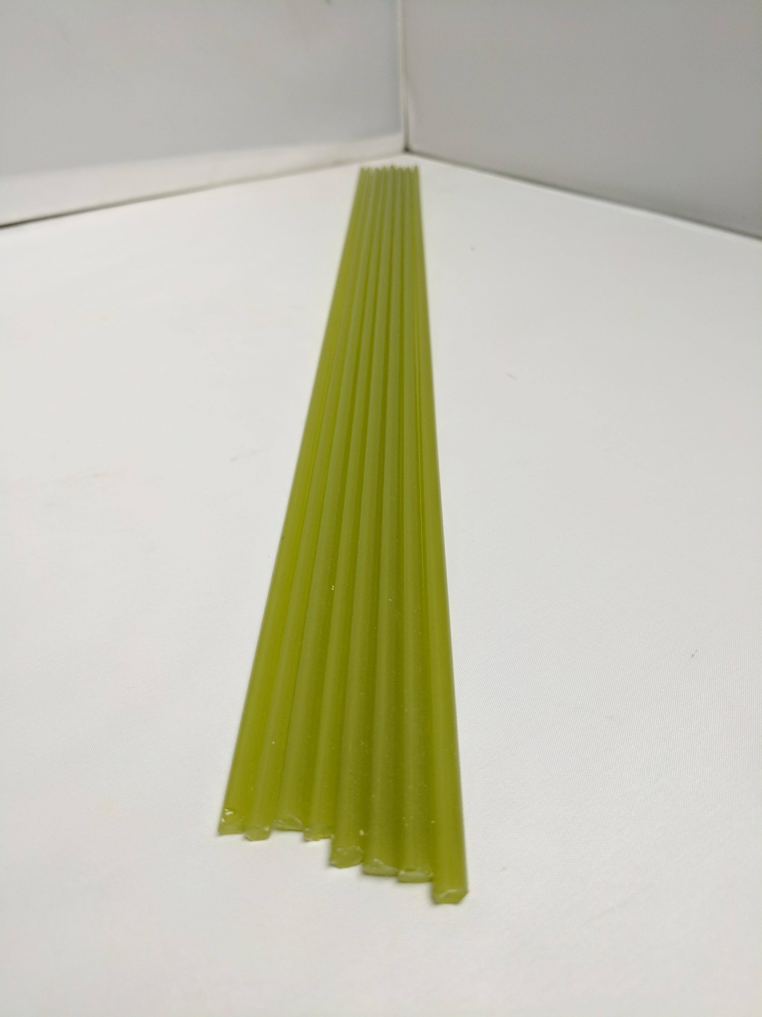 Experimental Green Rod Ust Glass